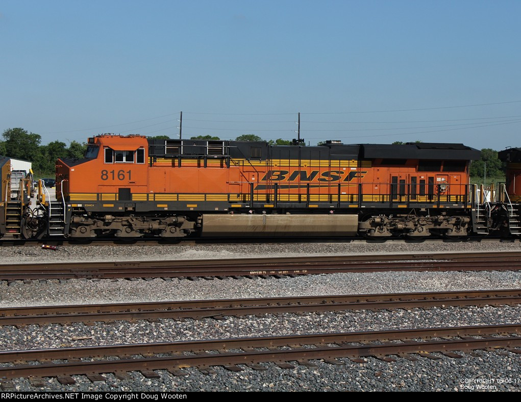 BNSF 8161
